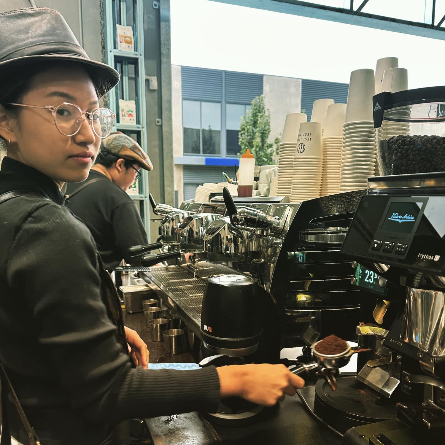 Elevating Coffee Excellence: Victoria Arduino VA388 Black Eagle Gravit ...